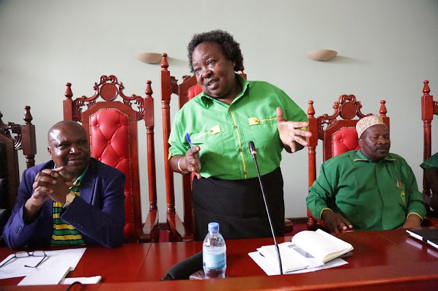 ZIARA YA MWENYEKITI WA CCM MKOA WA DAR ES SALAAM KATE KAMBA, KUKAGUA ...