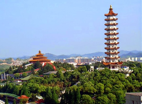 Hubei Travel Guide: Liangzi Lake and Lotus Mountain in Ezhou