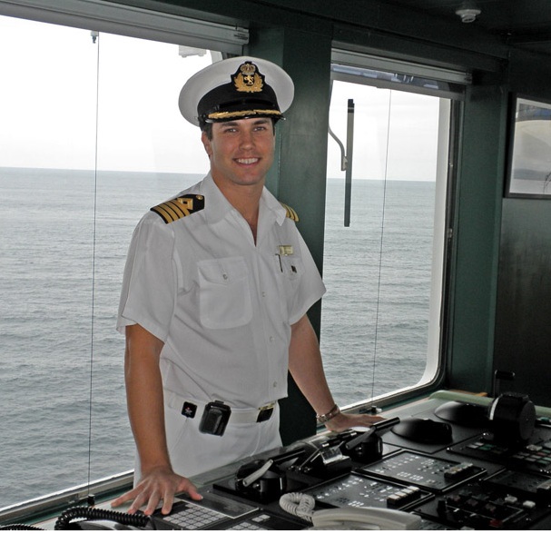 ORIANA of 1995: New Captain for ORIANA