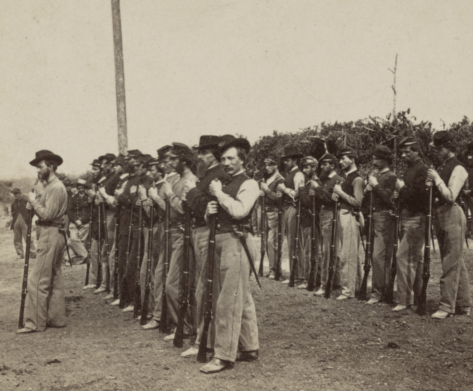 The Chubachus Library of Photographic History: Union Soldiers of the ...