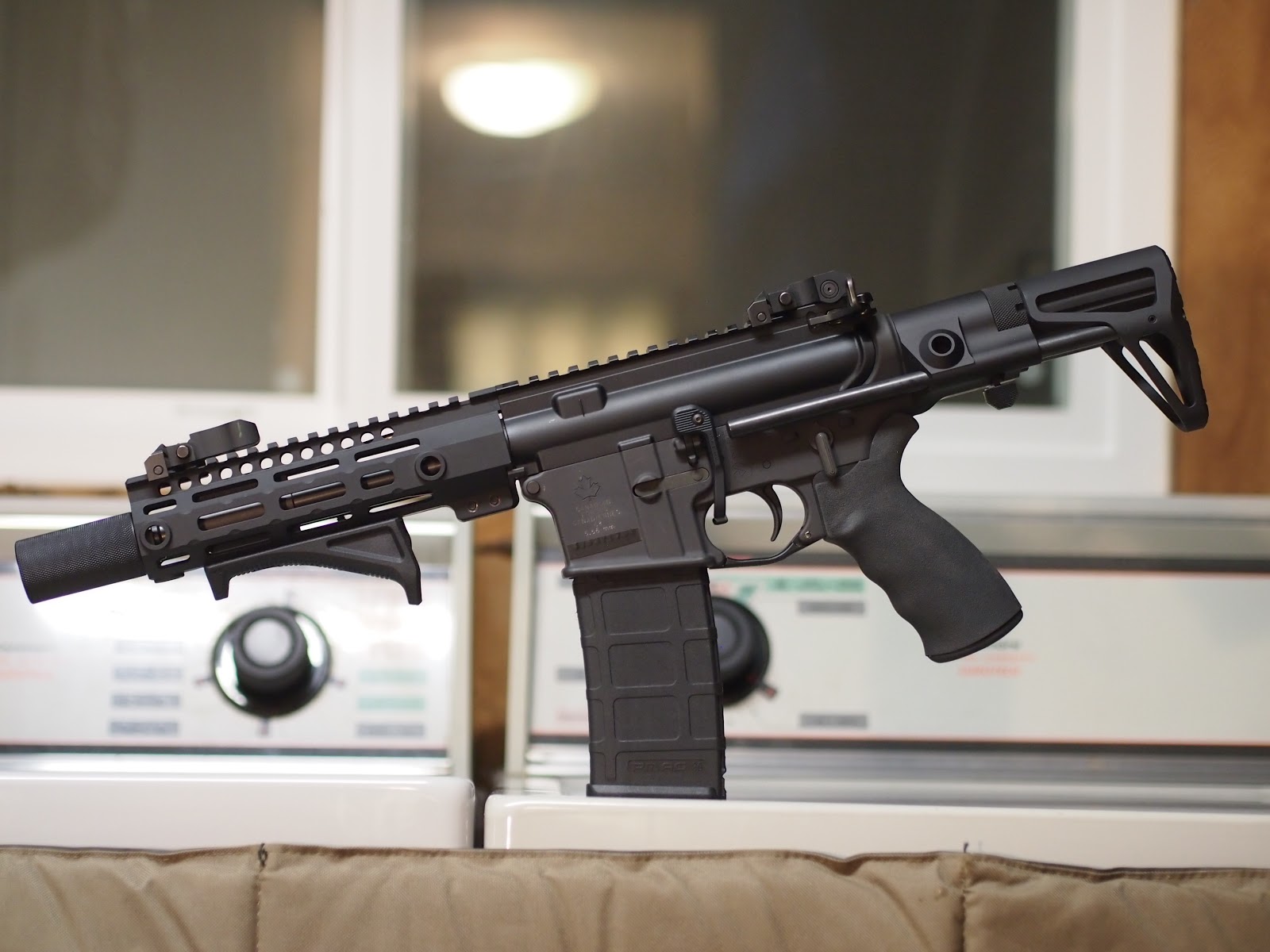 Mister Donut's Firearms Blog: 300 BLK build with Maxim stock