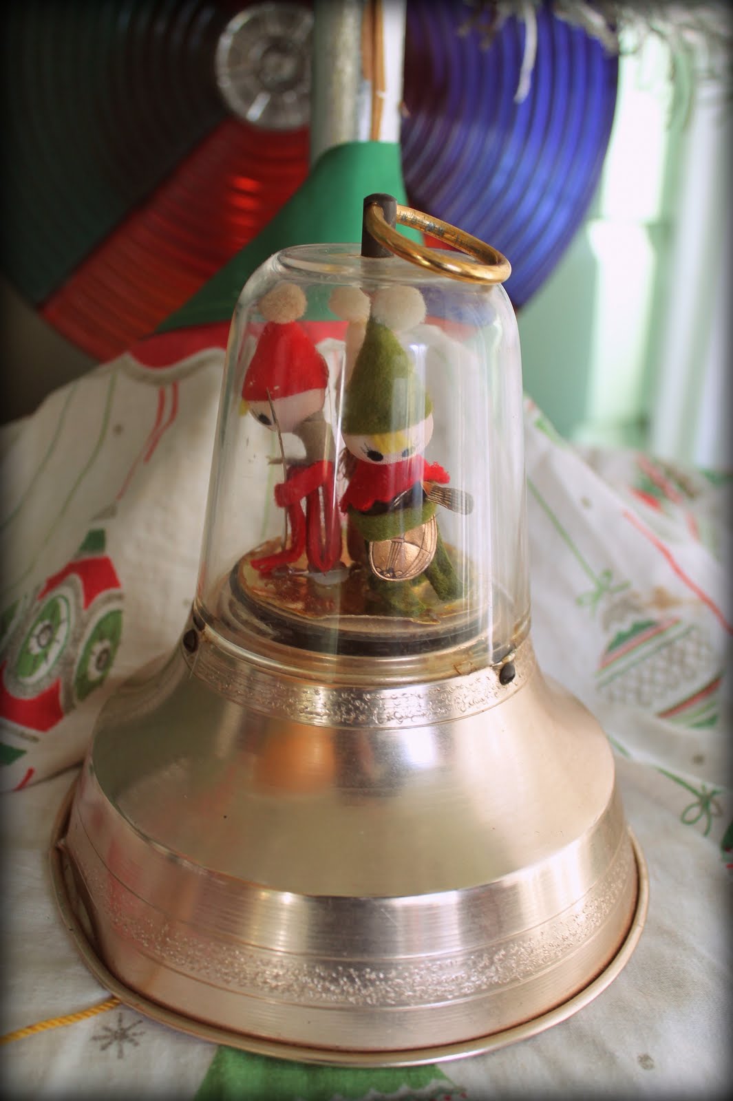 *~my house is cuter than yours~*: Dizzy Musical Elves