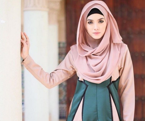 Qaseh ku..: Berkenan Tengok Syatilla Melvin Pakai Tudung