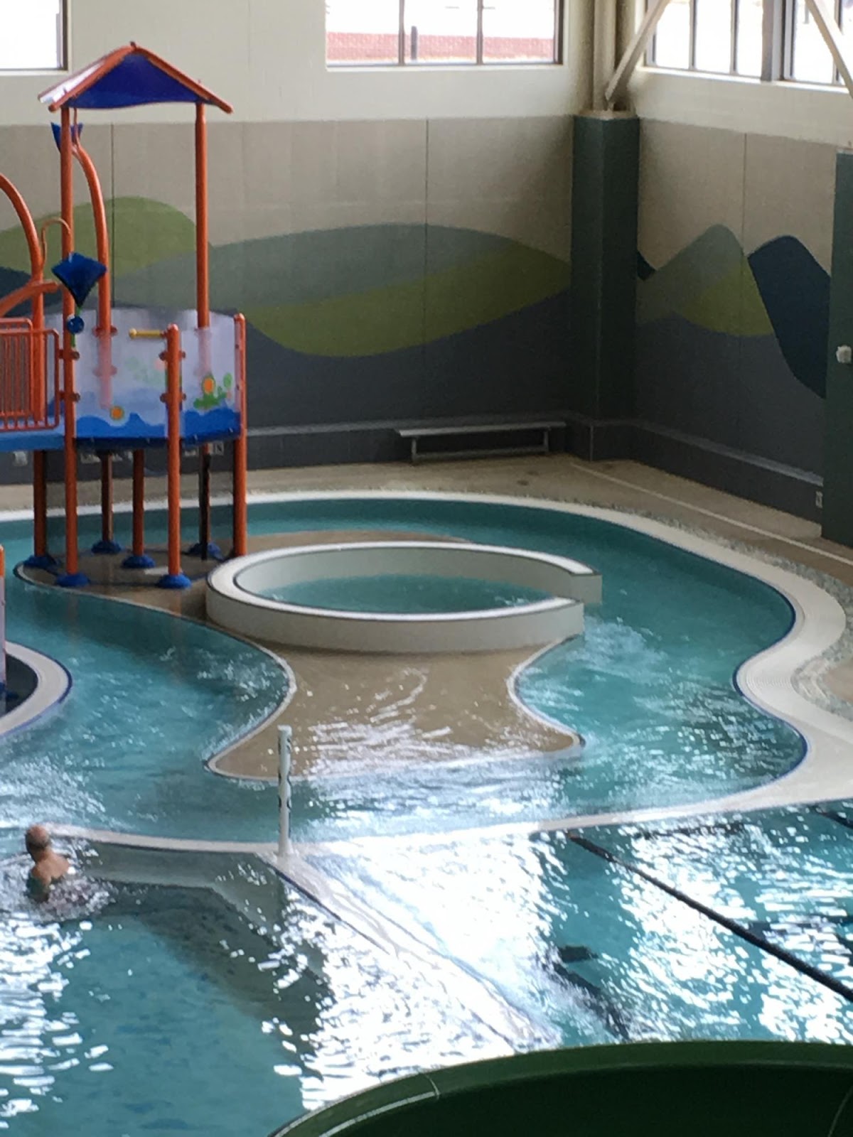 Play St. Louis: Bridgeton Indoor Pool, Bridgeton