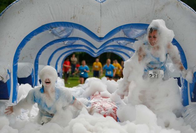 Pgh Momtourage: Foam Fest - fitness made awesome.