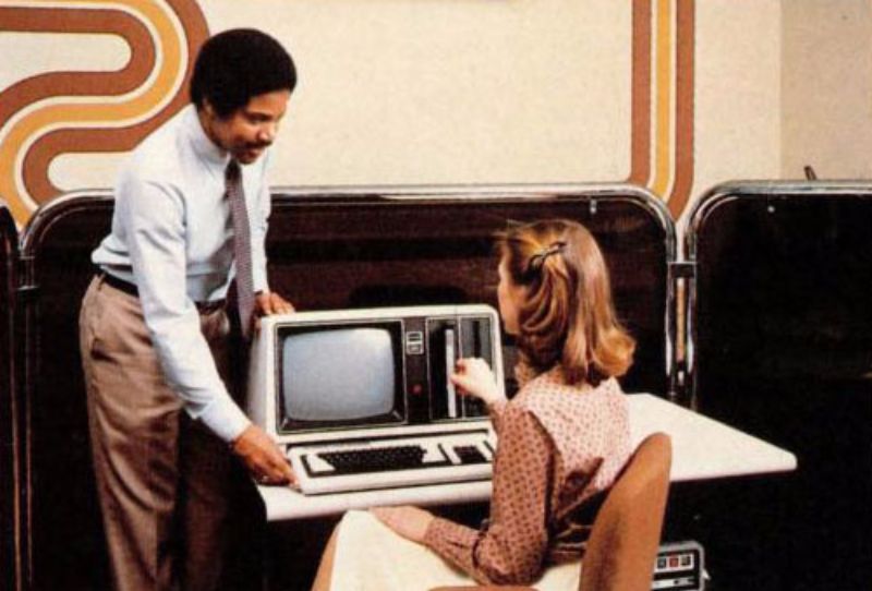 The Golden Age of Floppy Disks: 27 Interesting Vintage Photos of Women ...