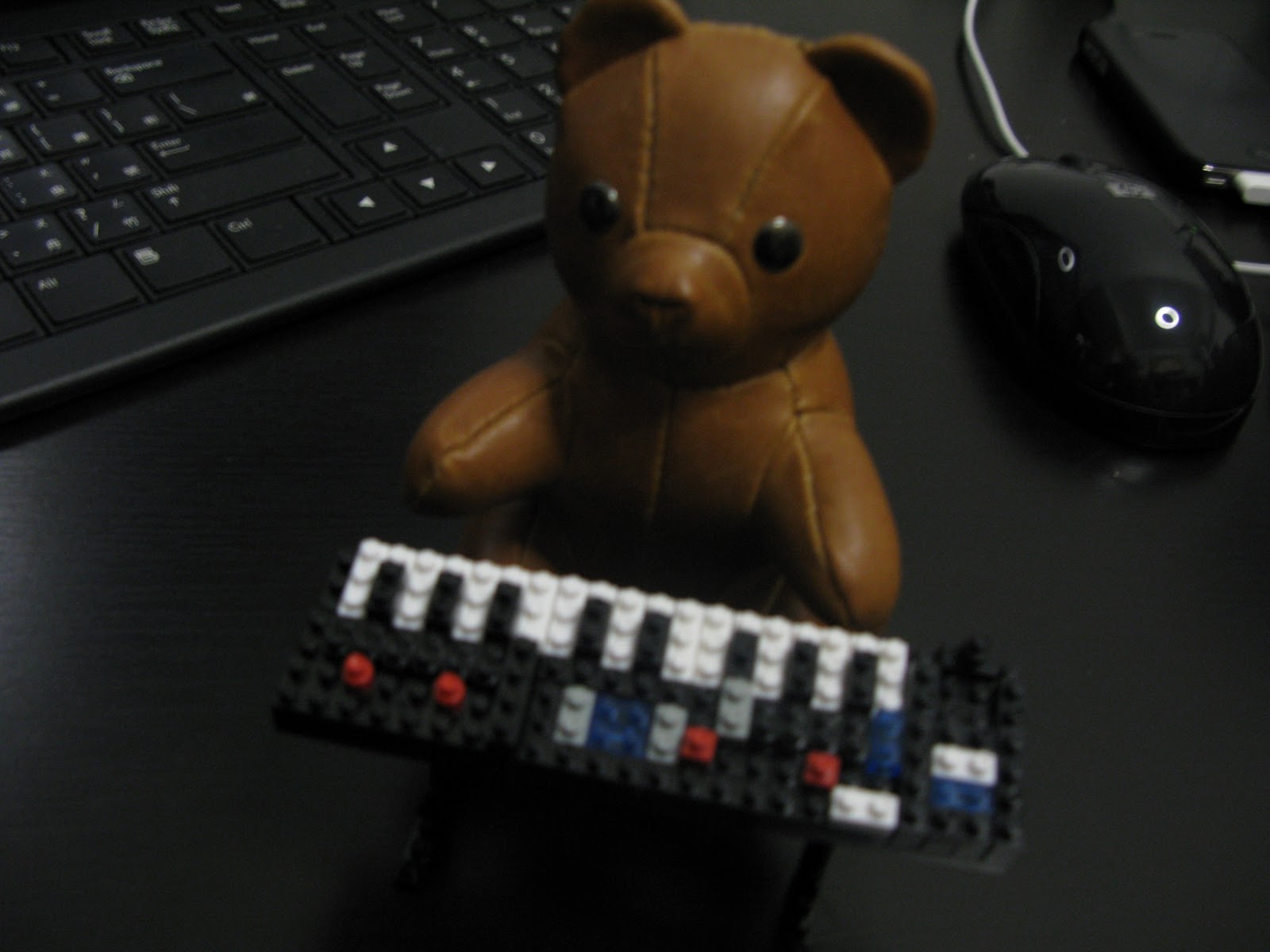 MATRIXSYNTH: The Nanoblock Lego Synthesizer