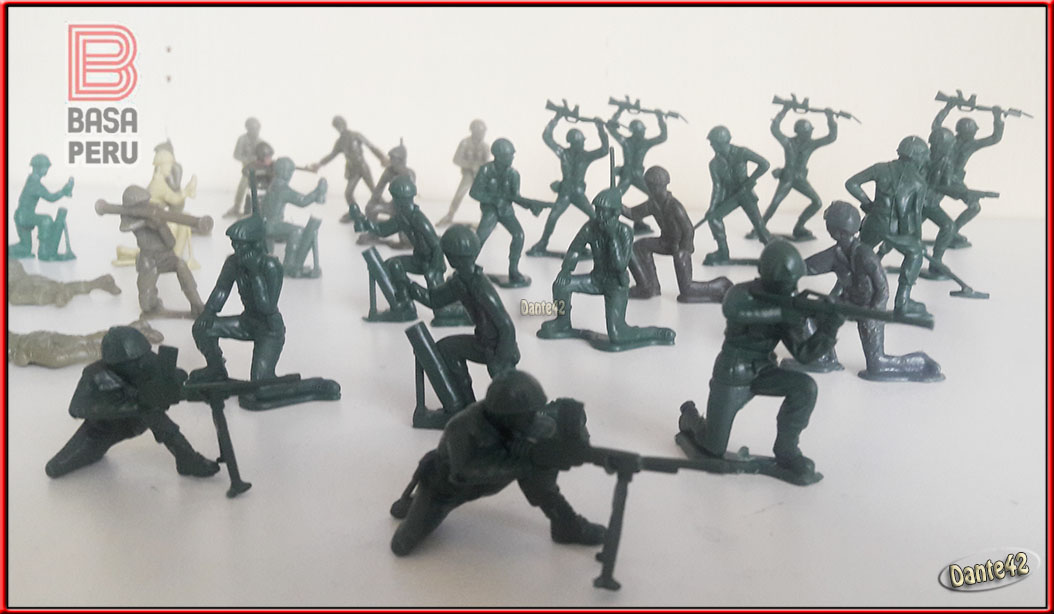 Soldados de Coleccion: DANTE42 SOLDADOS PLASTICO BASA