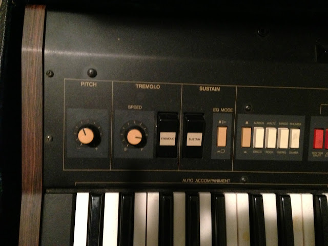 MATRIXSYNTH: YAMAHA CP-11 Electric Piano with Auto Accompaniment