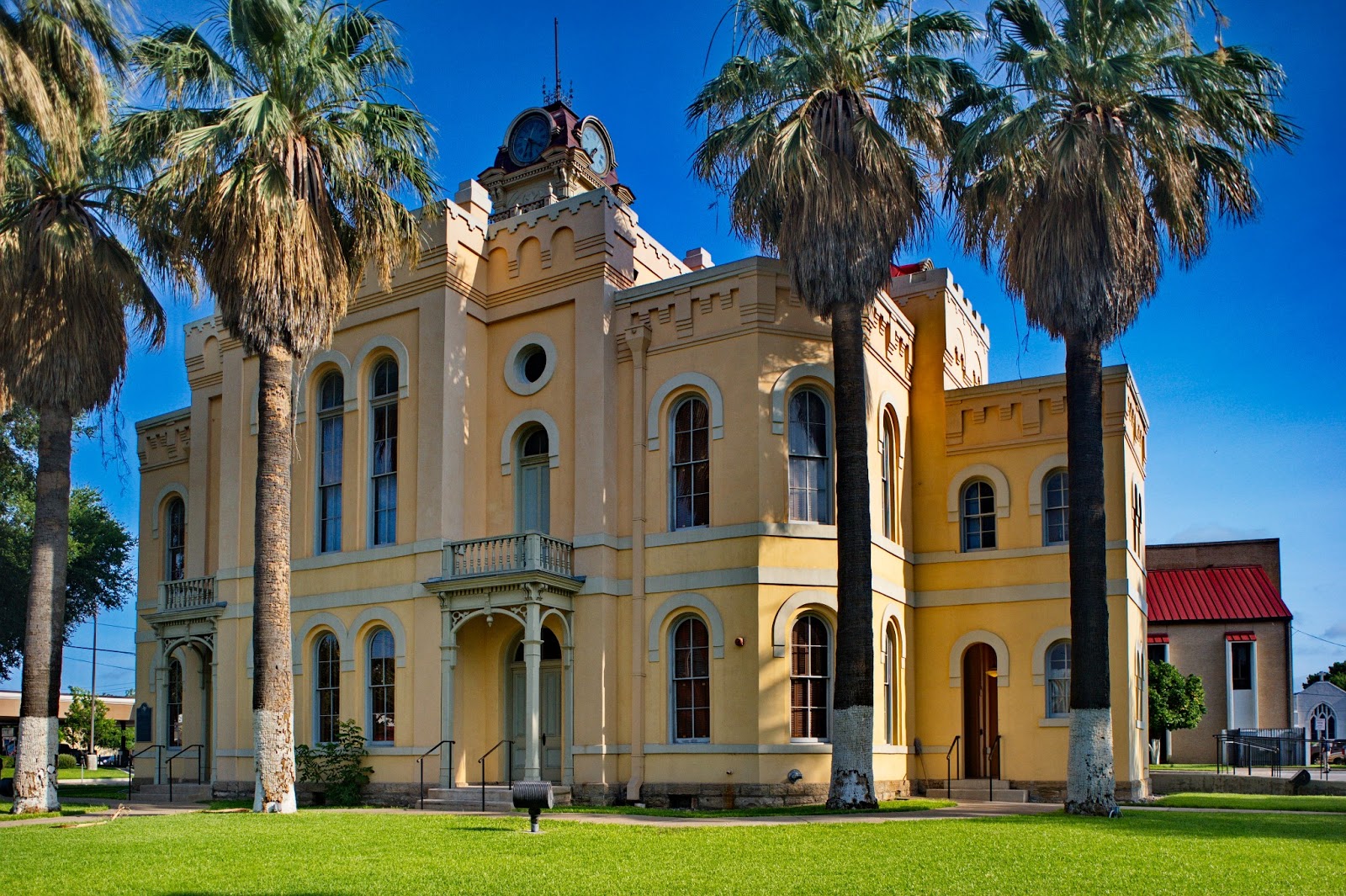Texas Courthouse Trails : Trans-Pecos Courthouses West of San Antonio