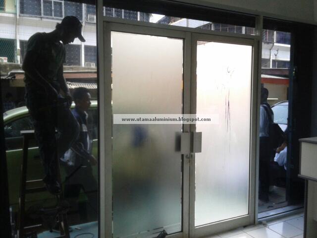 Ide 39+ Pintu Kaca Riben