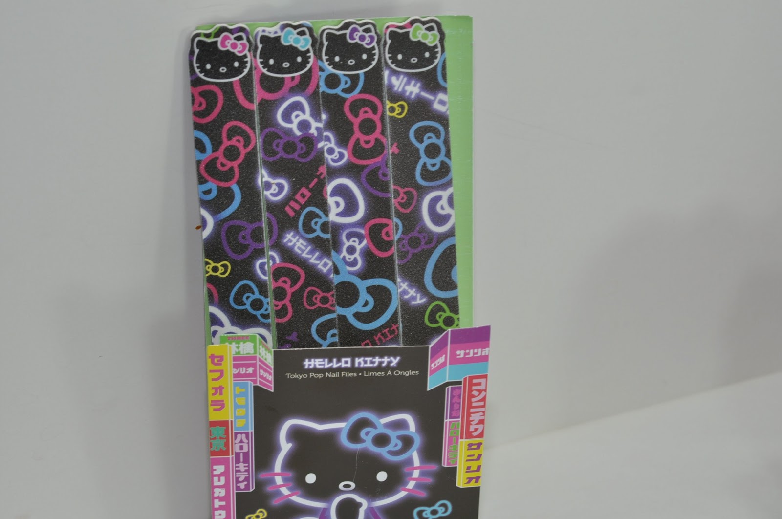 Sephora Limited Edition Tokyo Pop Hello Kitty Collection: Comb, Nail ...