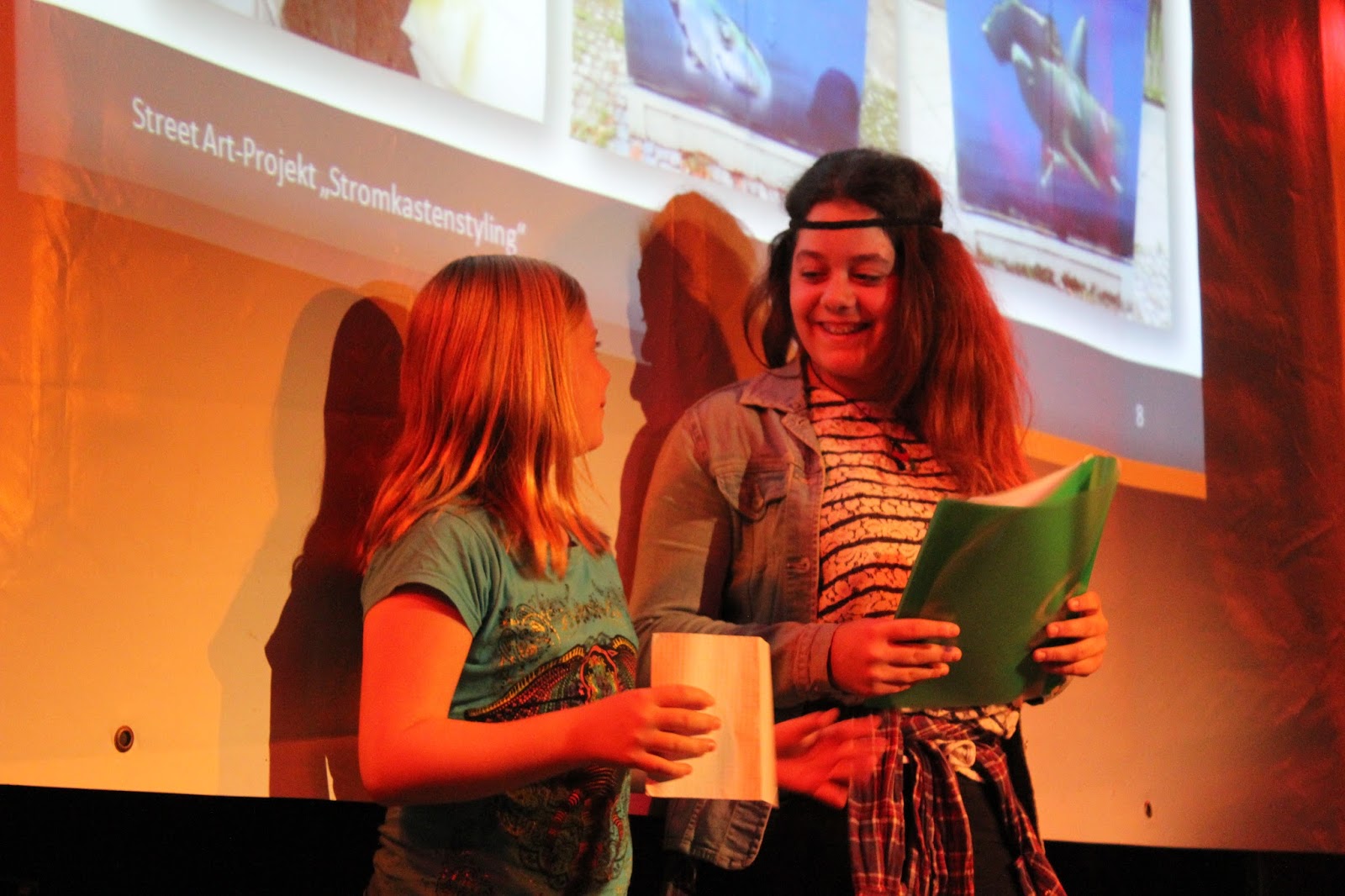 Stromkasten-Styling: Abschlussveranstaltung mit der Peter-Witte-Grundschule