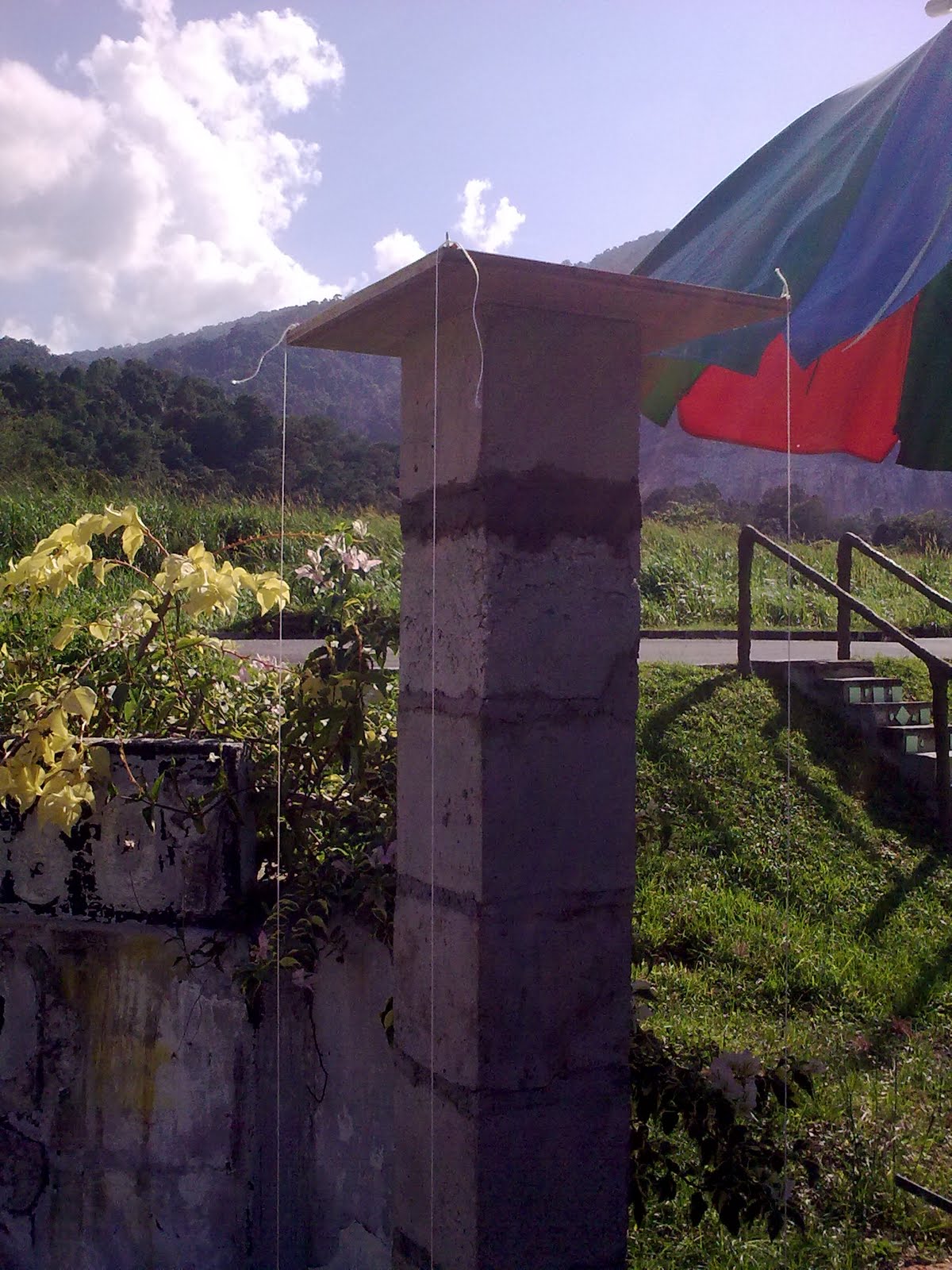 Students Building Projects: 10. Column from bricks and concrete cube