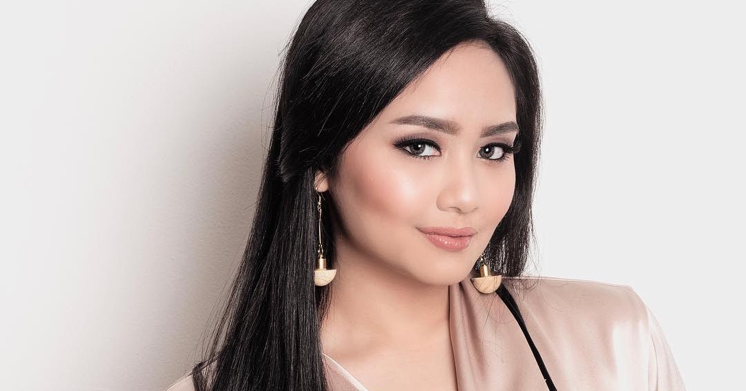 Biodata Gita Gutawa Profil Pacar Foto Terbaru dan Agamanya Lengkap ...