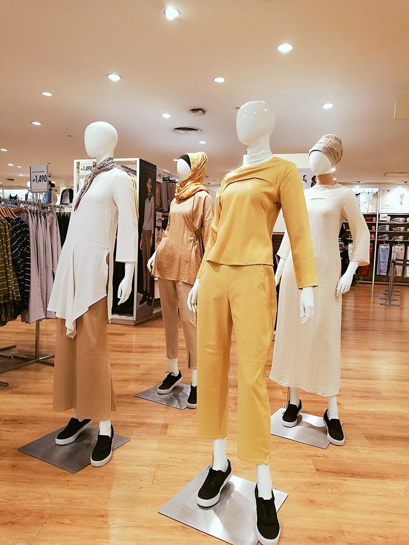 Uniqlo x Hana Tajima: Modesty Fashion for Every Urban Women - For Urban ...