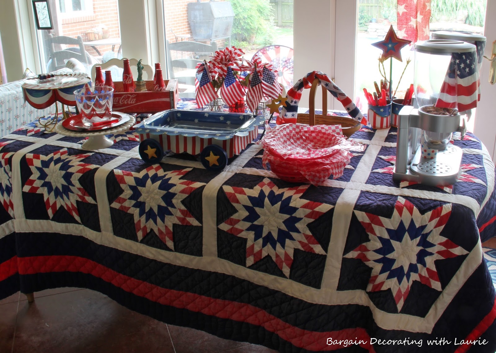 BARGAIN DECORATING WITH LAURIE: RED WHITE AND BLUE SNACK TABLE