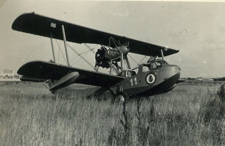 Jet & Prop by FalkeEins: French types captured during the Westfeldzug ...