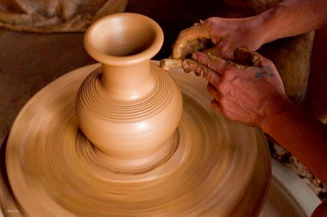 Pagburnayan (Jar Marketing Factory) ~ Tourist Portal PH