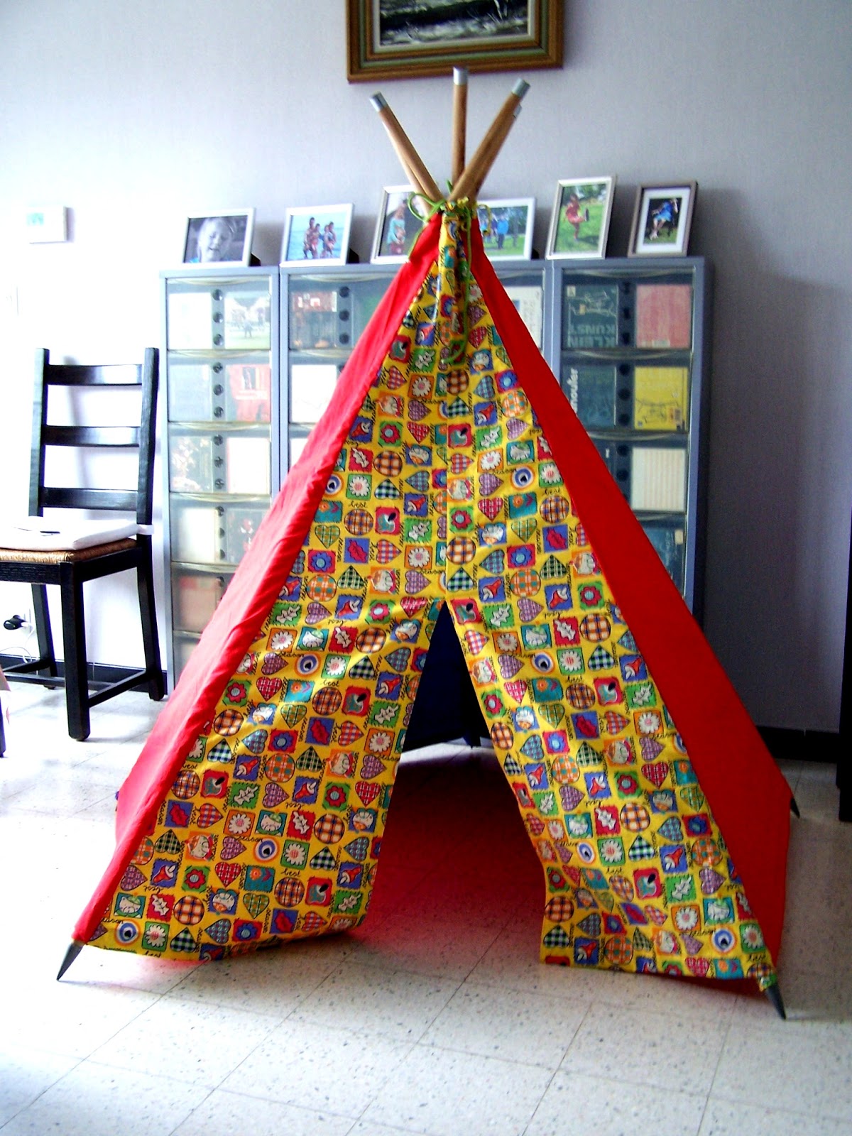 Omias maaksels: Een kamp bouwen....