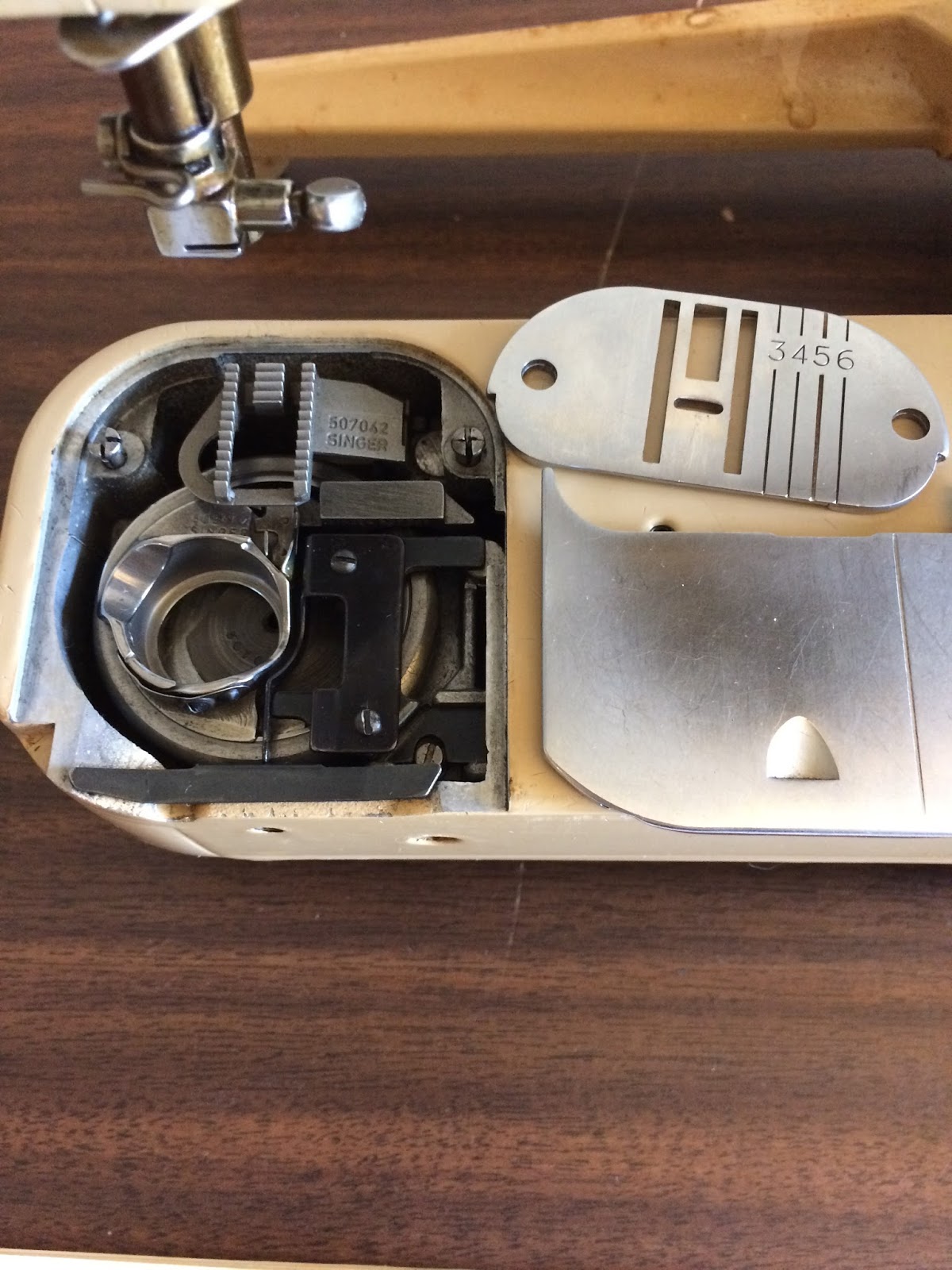 Singer 431G Servicing