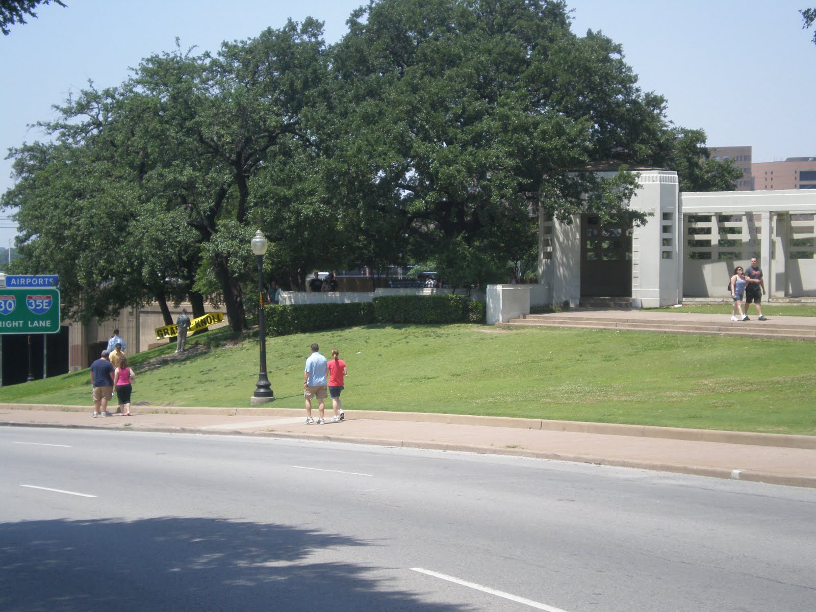 The Grassy Knoll - Munchie Musings