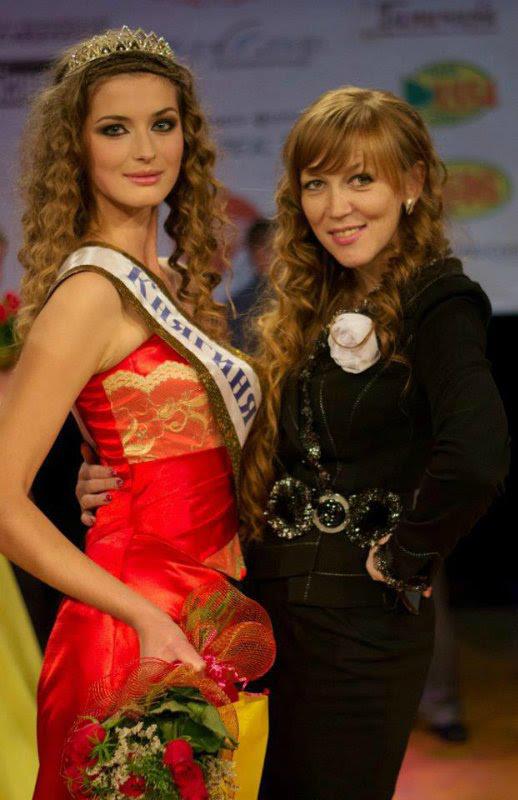 Amy Willerton: Miss Ukraine World 2013 is Anna Zayachkivska!