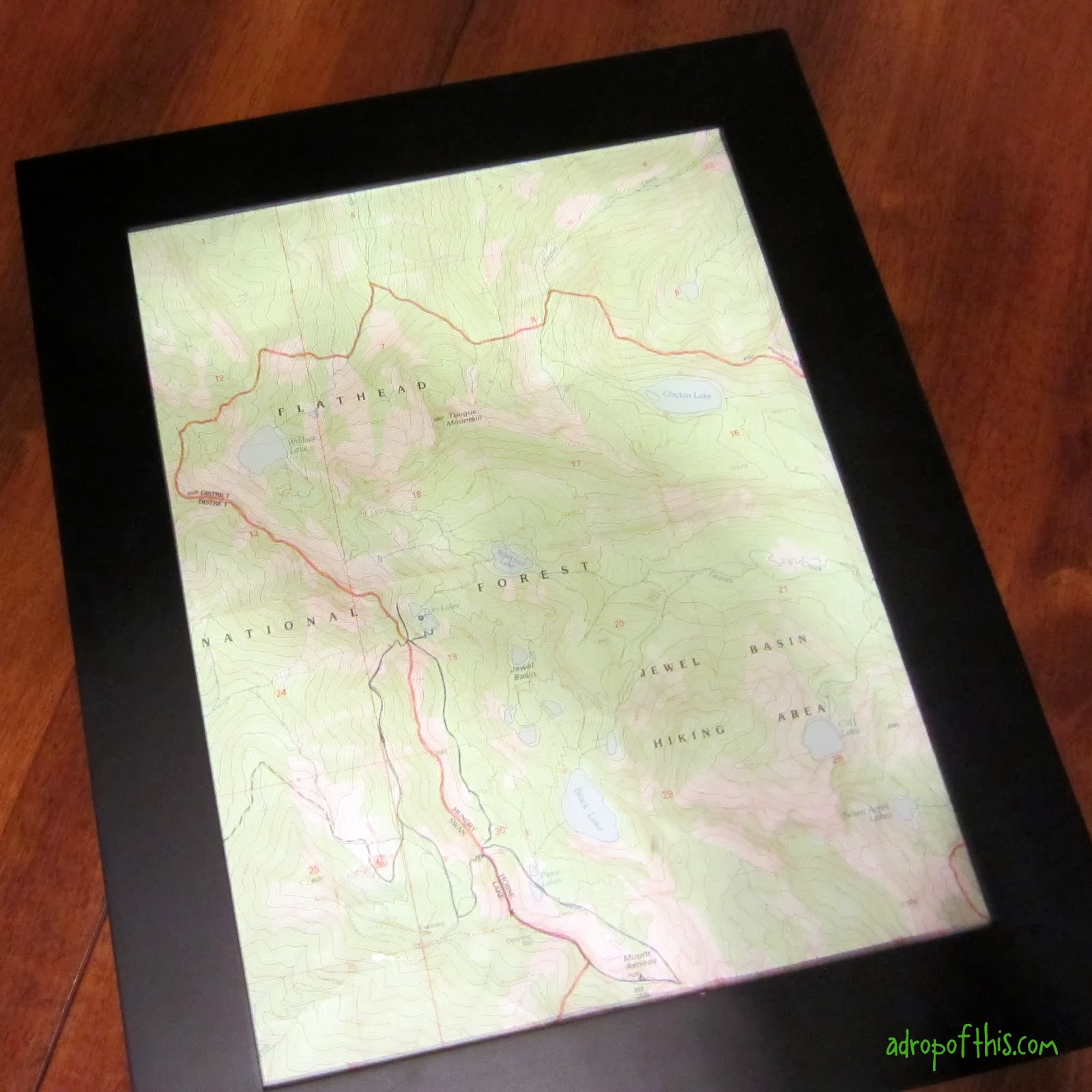 A Drop of This: DIY Travel Board