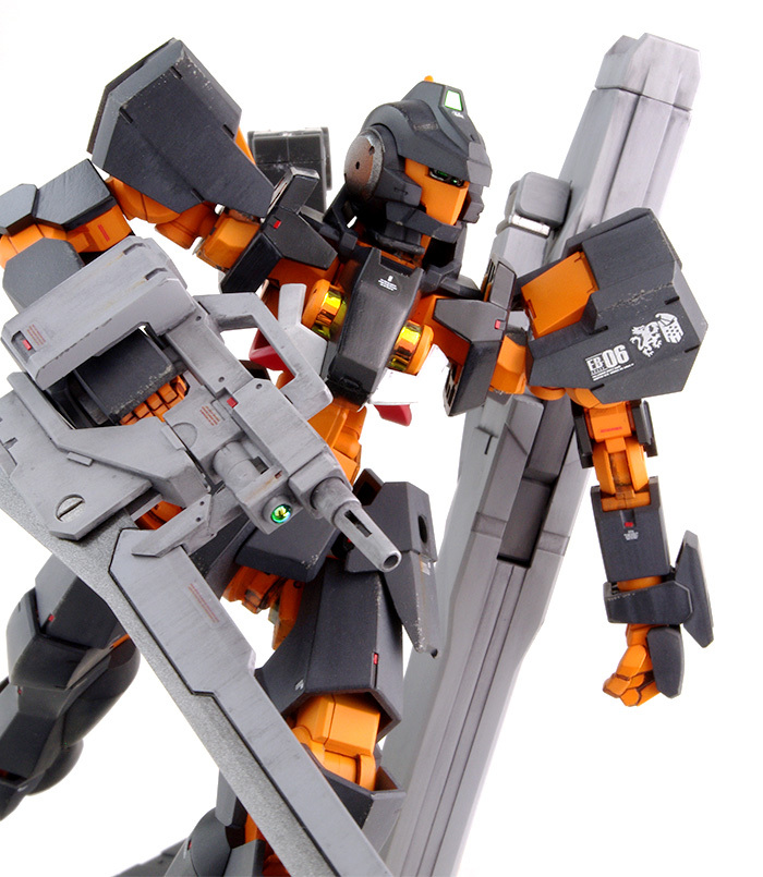 Custom Build: HG 1/144 Graze Custom Unit