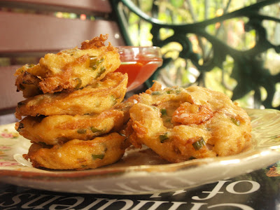 liana ab malik's notes: CUCUR ROTI bertakhtakan UDANG..