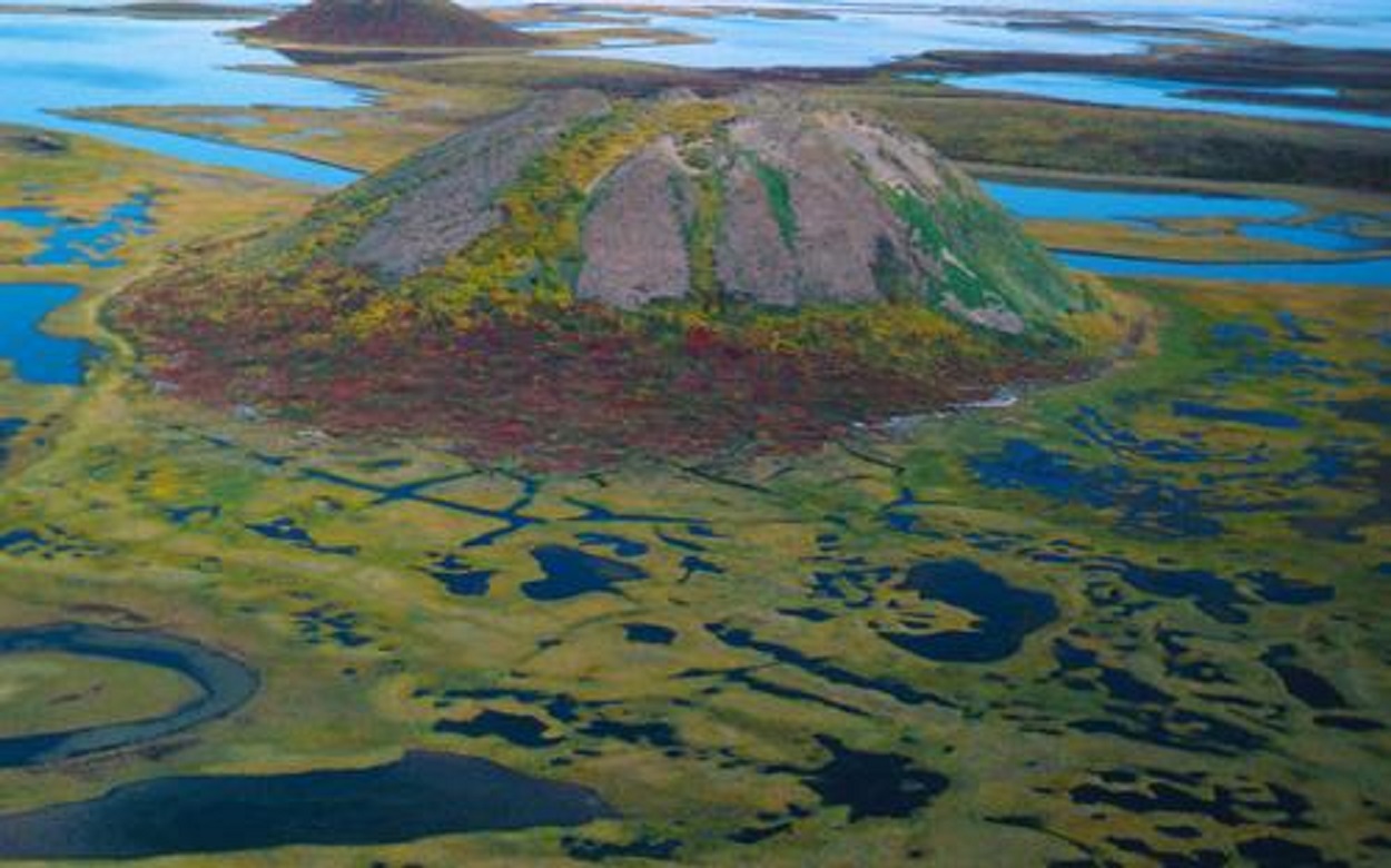 Pueblos en el hielo: INUIT DEL DELTA DEL MACKENZIE (Inuvialuit)