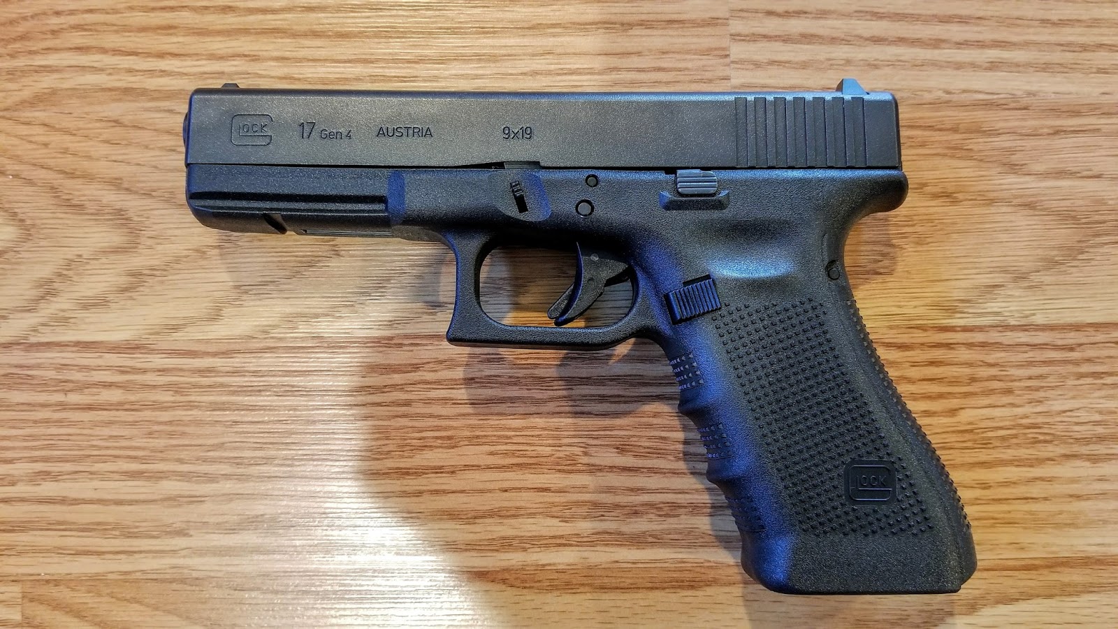 Glock 17 Gen 4 and Glock 19 Gen 3