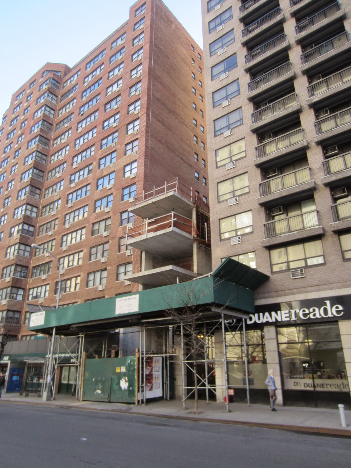 EV Grieve: Long-stalled 16-story residential building still stalled on ...