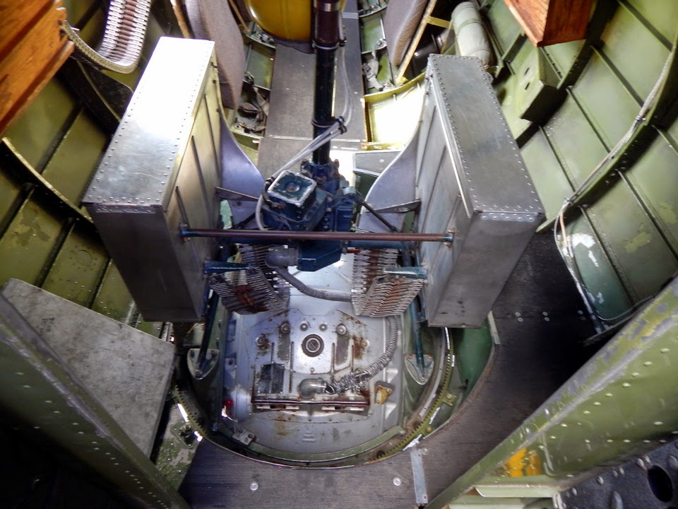 Lagniappe's Lair: More B-17 (Inside pics)