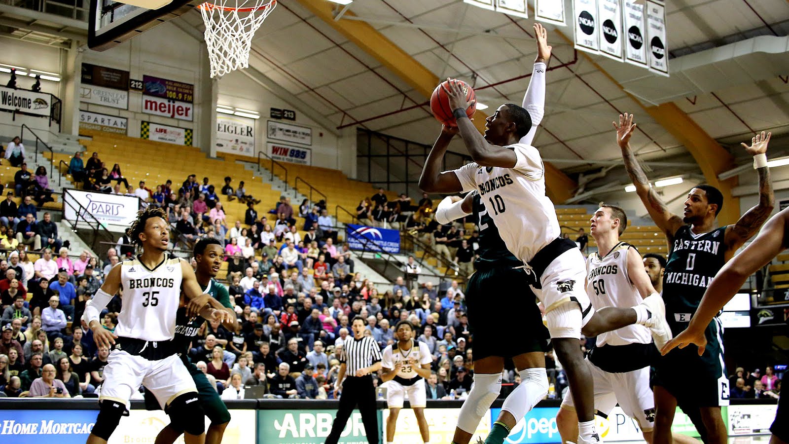 2015-16 Michigan Wolverines men's basketball team - Basketball Choices