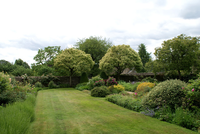 Organic Garden Dreams: Whitcombe House, a lovely private garden in the ...