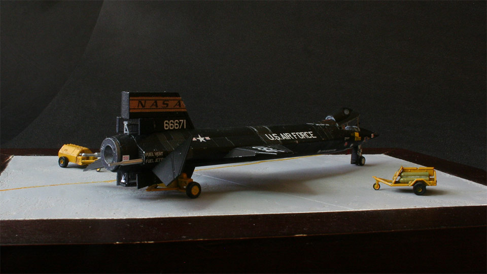 144M - 波布蘭中校的144模型網誌: Dragon X-15 (1:144)