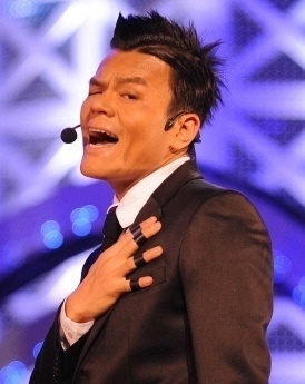 [LOL] Passionate singing