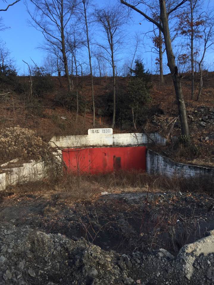 Florida Coalcracker Chronicles: Coaldale Number 8 Mine This Morning