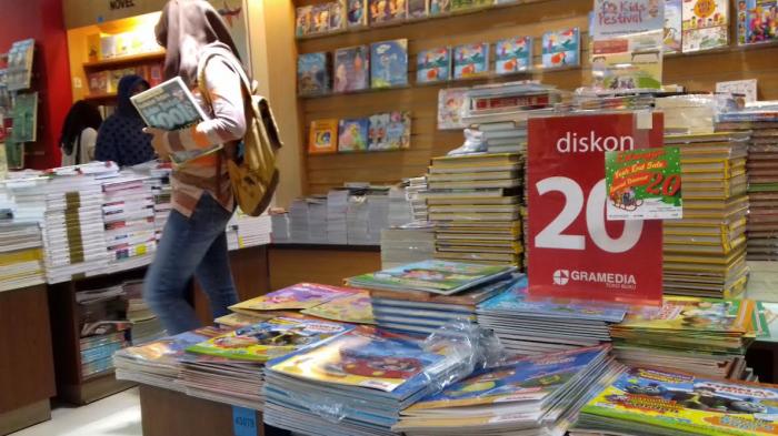 Konsultan Toko Buku | Interior Nyaman Untuk Bisnis Toko Buku