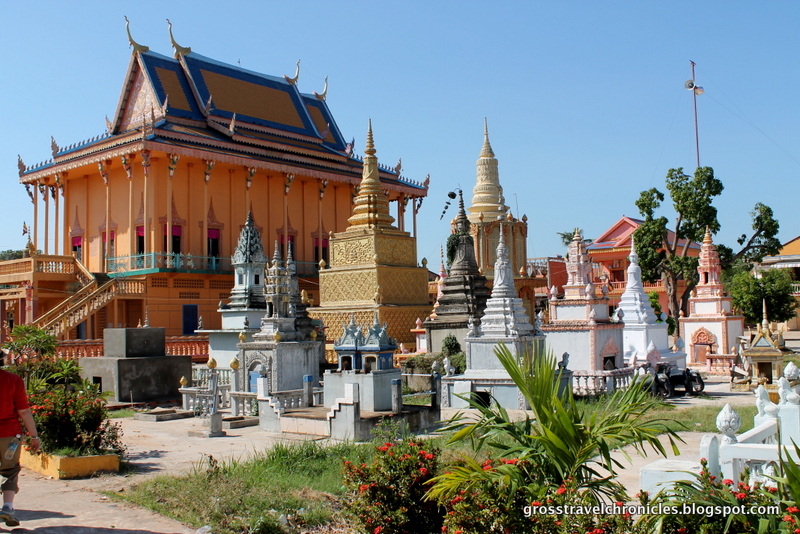 Angkor Ban Village Visit & An Unruly Guest - Beautifull Place
