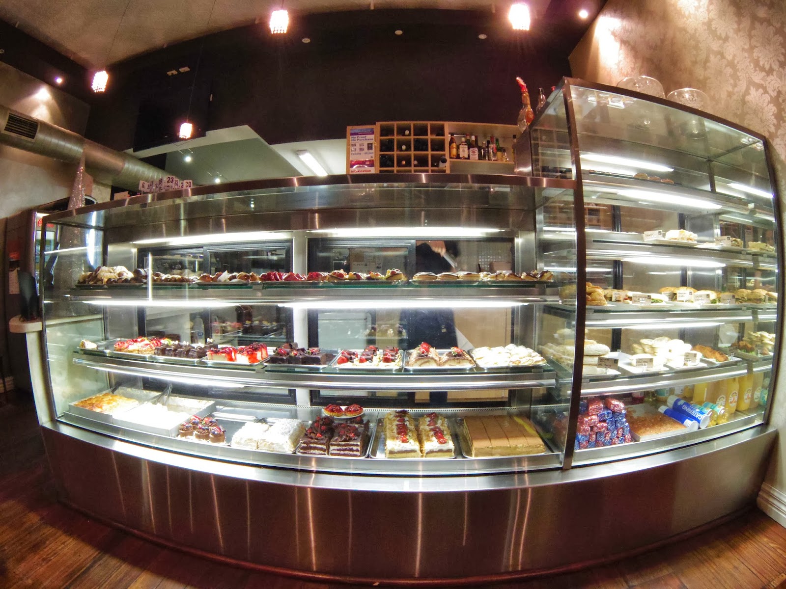 Delphi Continental Cakes - Review - Northcote