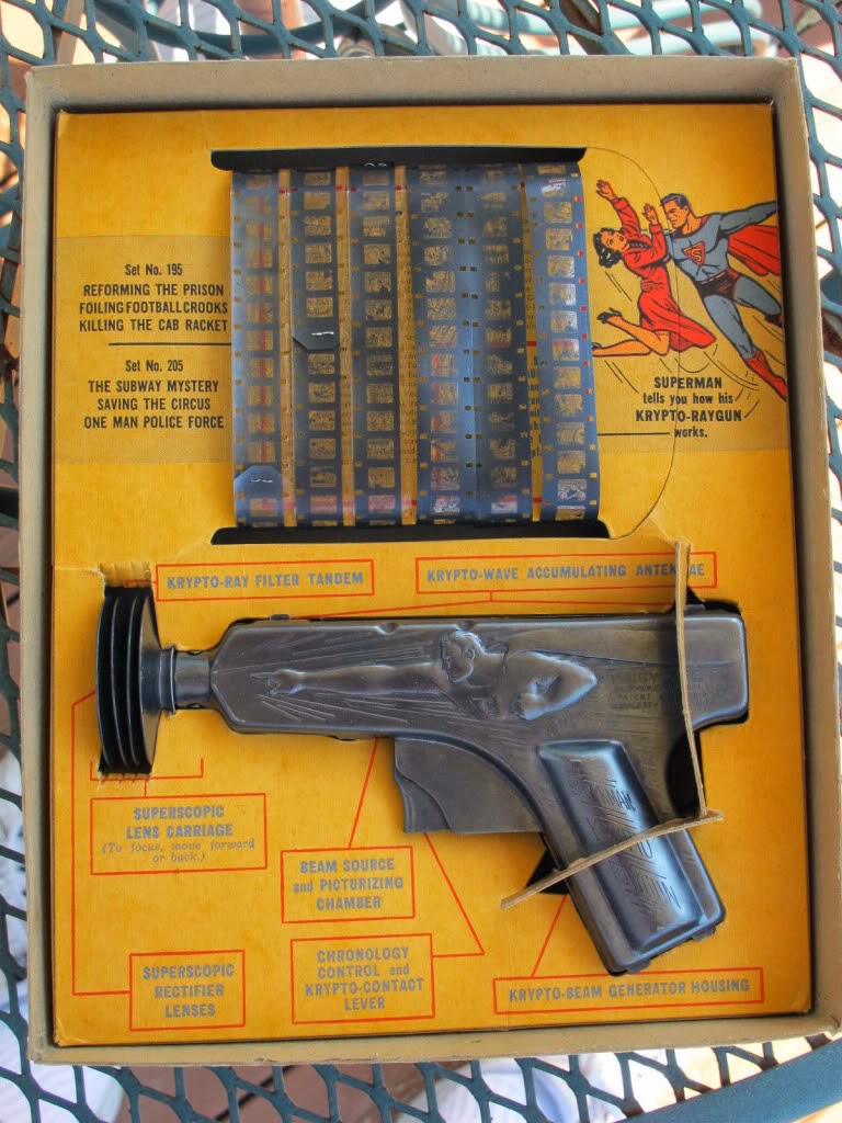 Ominous Octopus Omnibus: Superman Krypto-Ray Gun