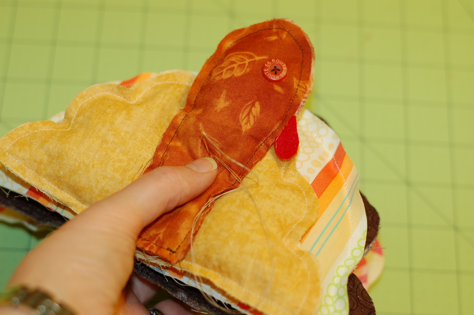 Diary of a Crafty Lady: Scrappy Fabric Turkey {Tutorial}