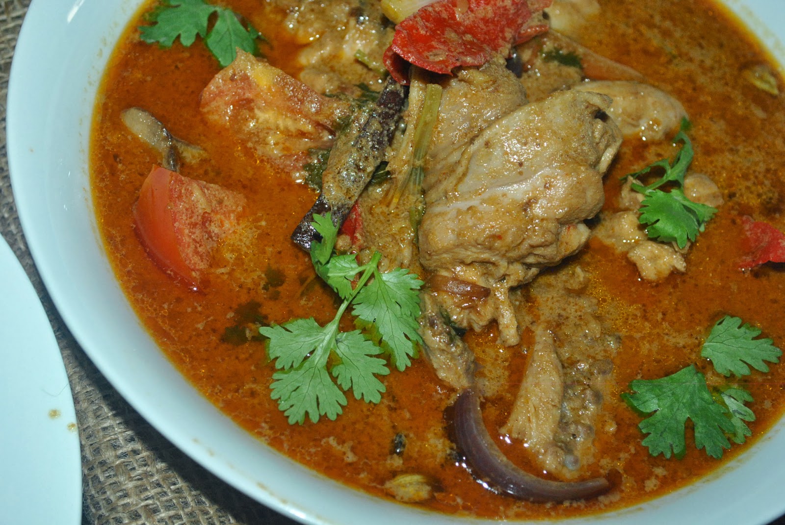 PATYSKITCHEN: SPICY RED CHICKEN KORMA / KORMA AYAM PEDAS
