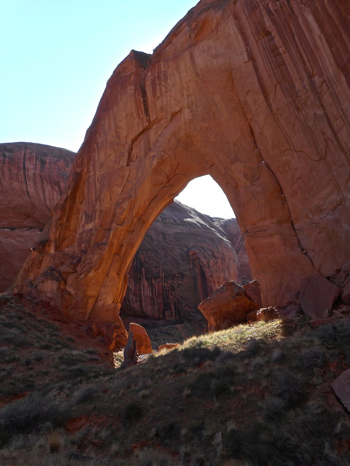 ESCALANTE: BROKEN BOW ARCH