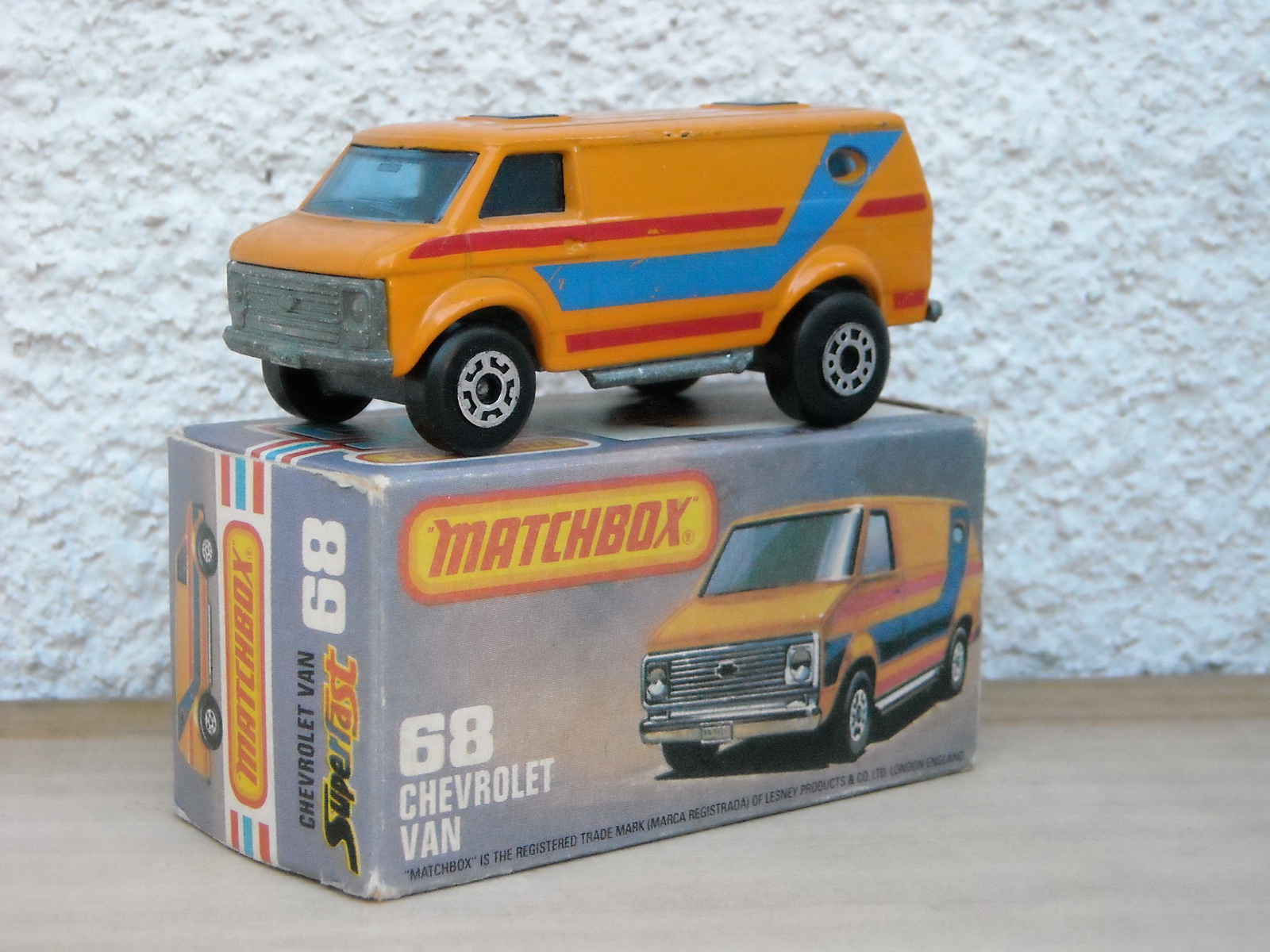 Matchbox Memories: Matchbox MB-68 Chevy Van - UPDATE
