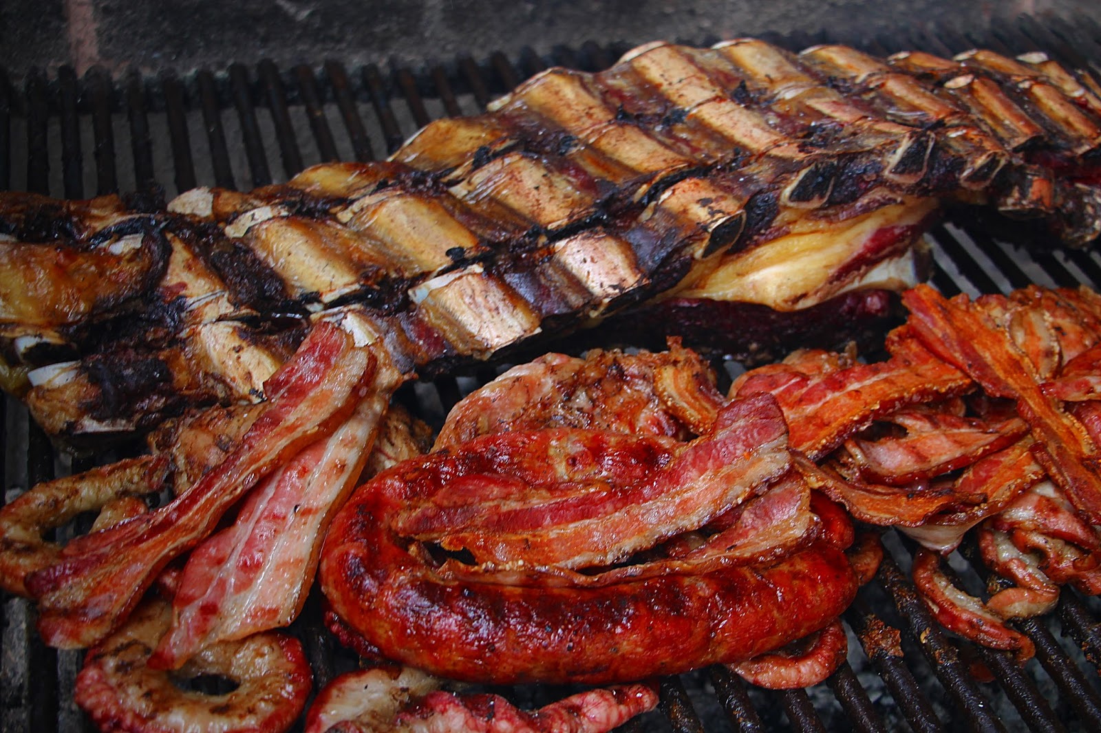 Los Enemigos de la Vaca II.-: ASADITO CON AMIGOS!!!