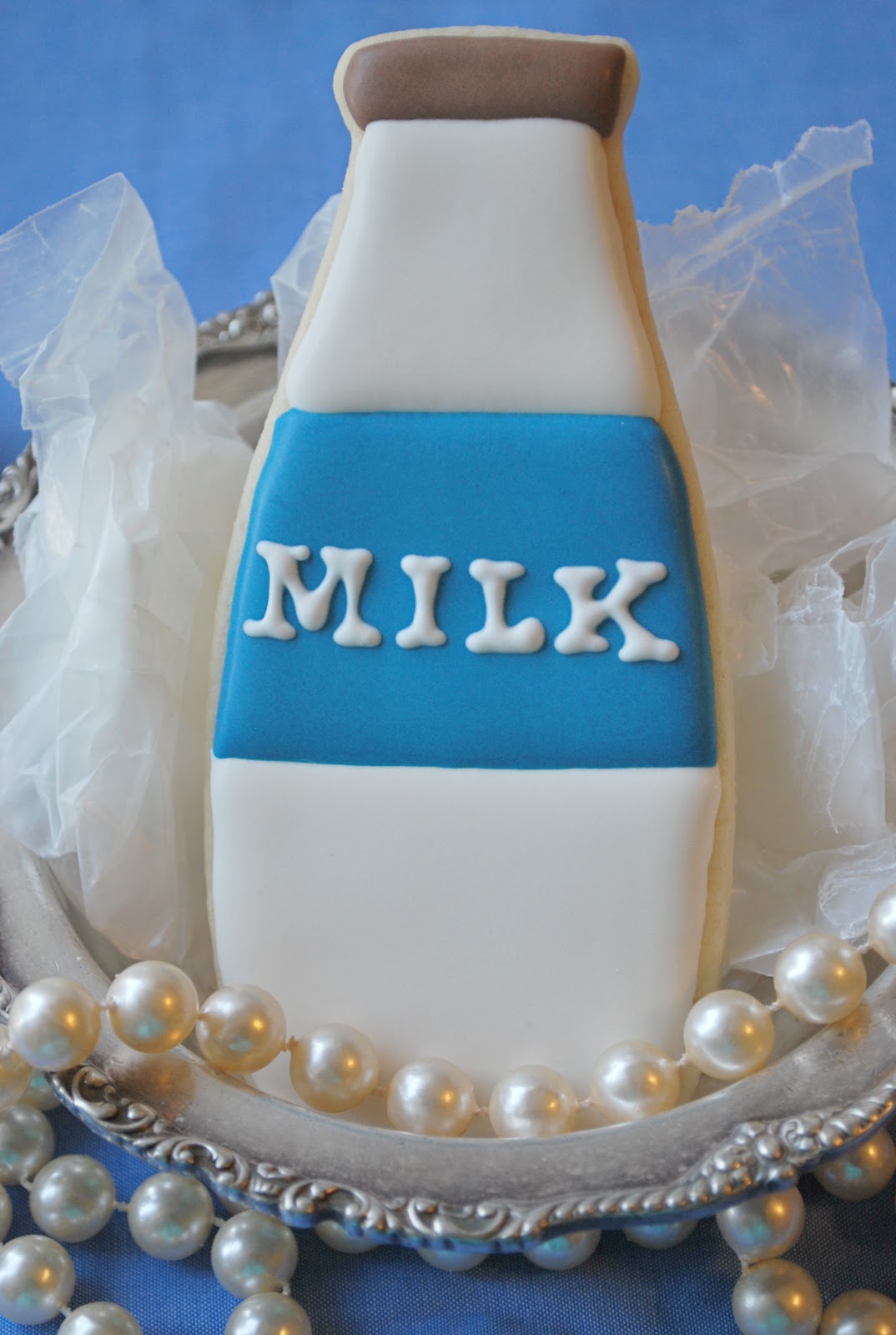 Sweet Goosie Girl: Sweet Friday - Milk Bottle Cookies