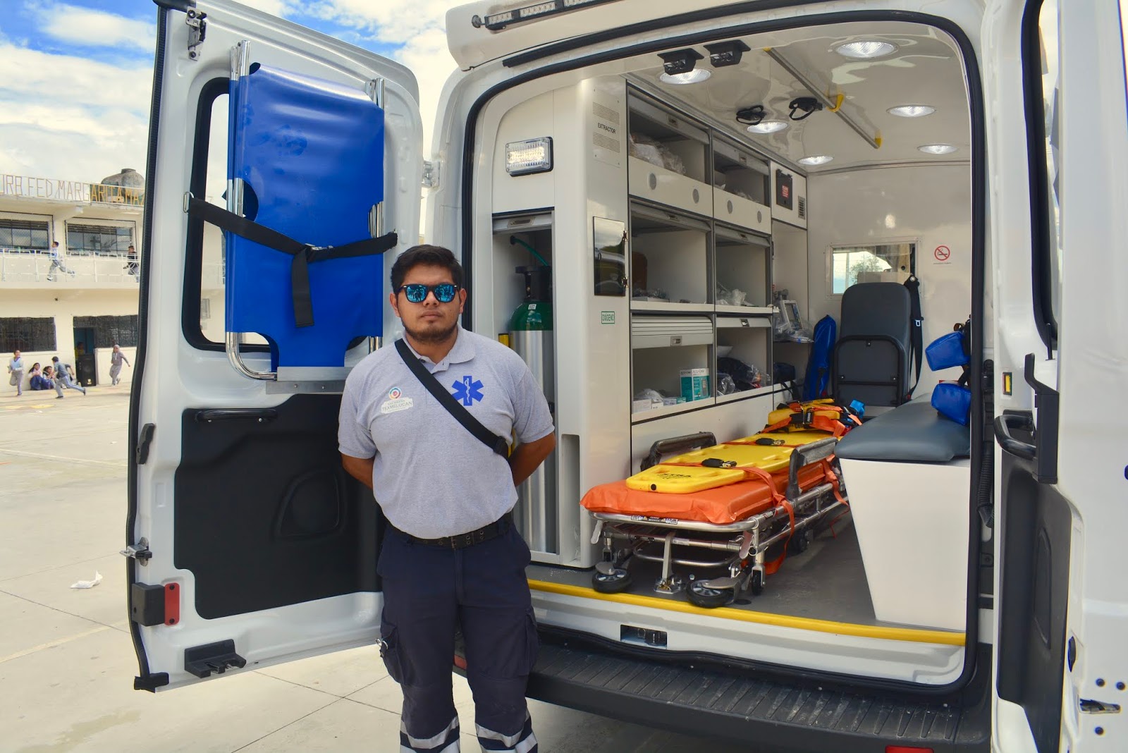 REBENQUE-juntas auxiliares: POR UNA SALUD DE PRIMERA, NORMA LAYÓN CON ...